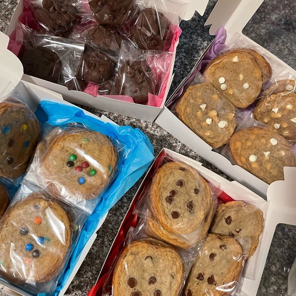 Dining | 12 Cookies Choose What You Want | Poshmark